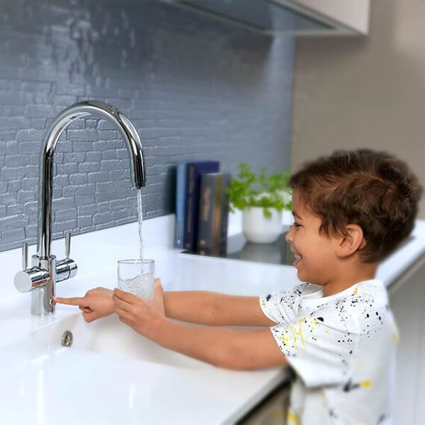 Insinkerator 4N1 Touch J Shape Steaming Hot Water Tap With NeoTank And ...